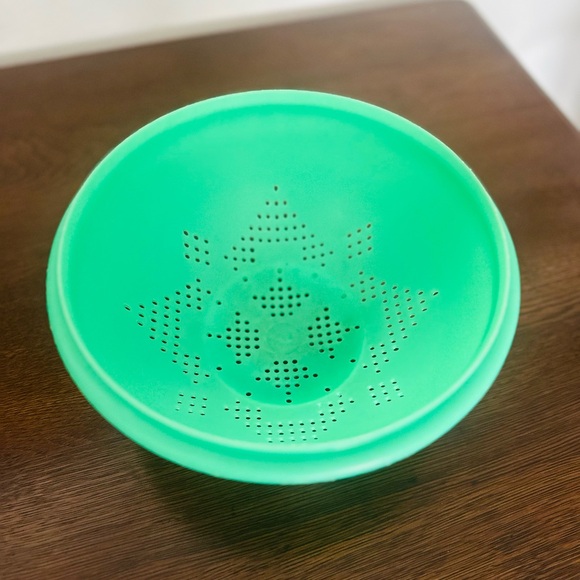 Tupperware | Kitchen | Vintage Tupperware Plastic Colander | Poshmark